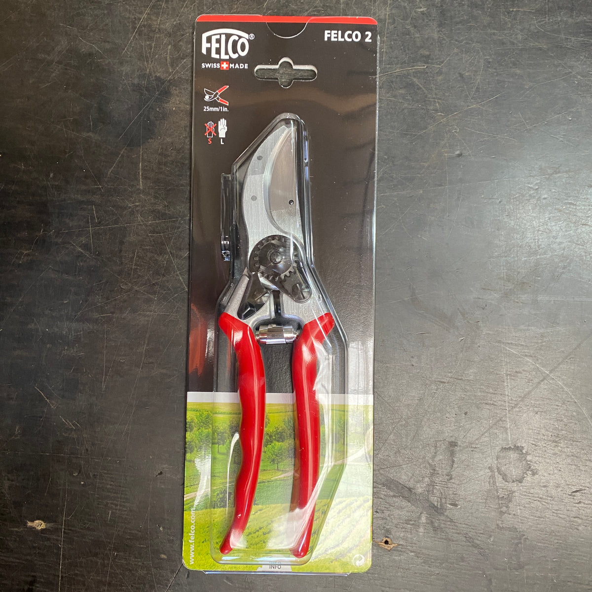 Felco 2 Classic – Bulleen Art and Garden