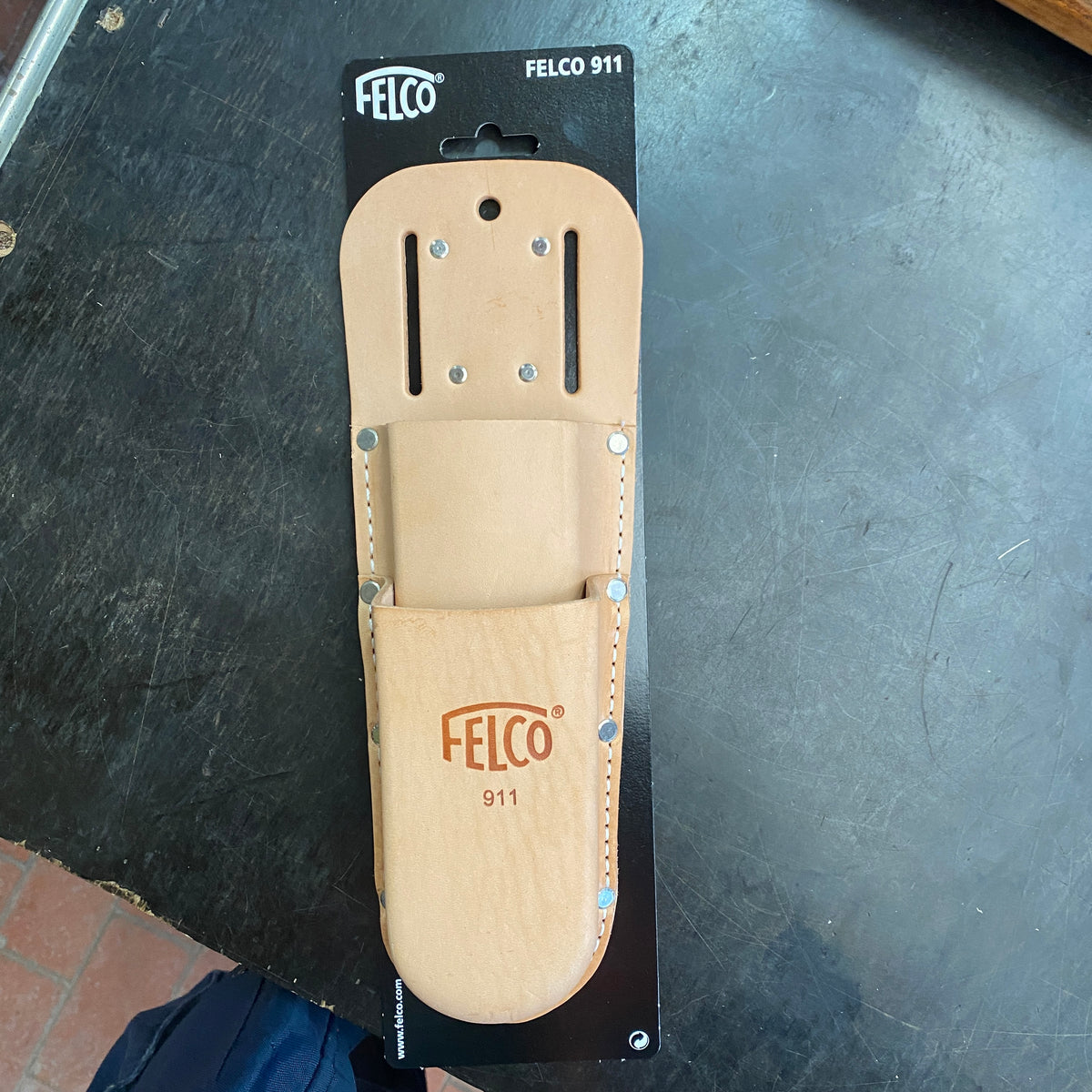 Felco 911 Double Holster Top – Bulleen Art and Garden